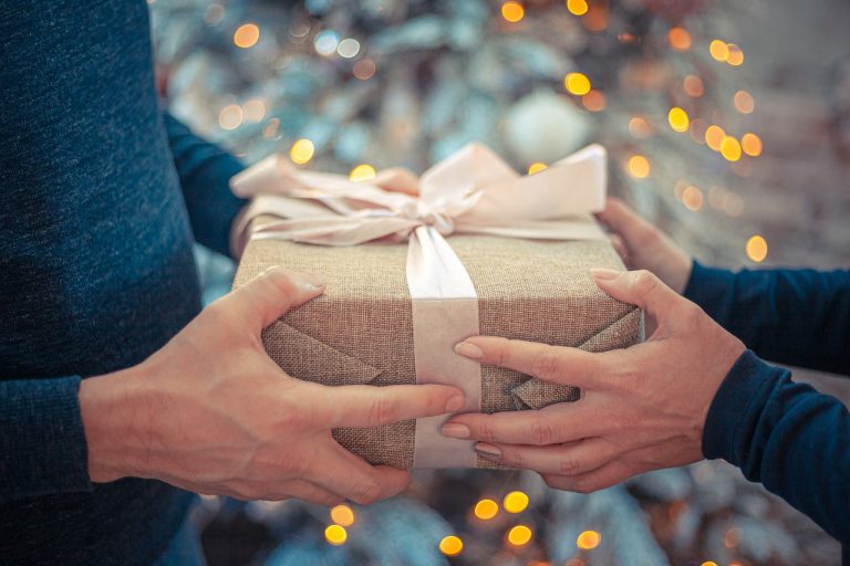What Are Appropriate Gifts In This Culture? - Seattle English ESL